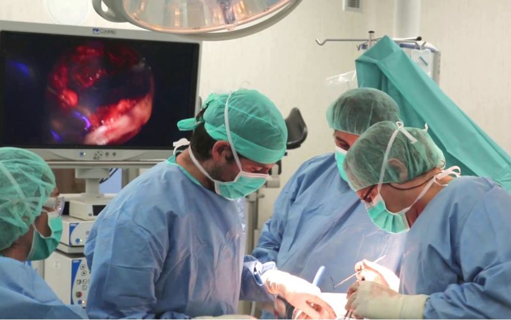 Nueva técnica quirúrgica de implantación de prótesis de cadera | Tu ...